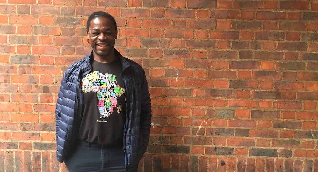 Depuis 15 ans, le rugbyman Serge Betsen met des rêves dans la tête des ...
