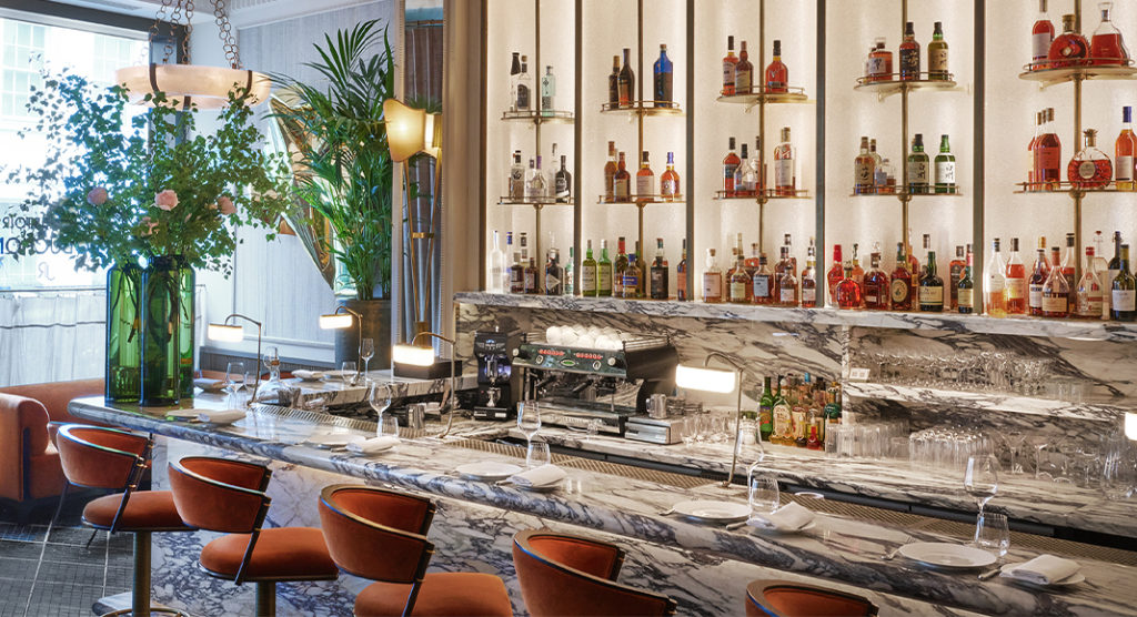 Ces deux restaurants français rendent hommage à Joël Robuchon à Londres